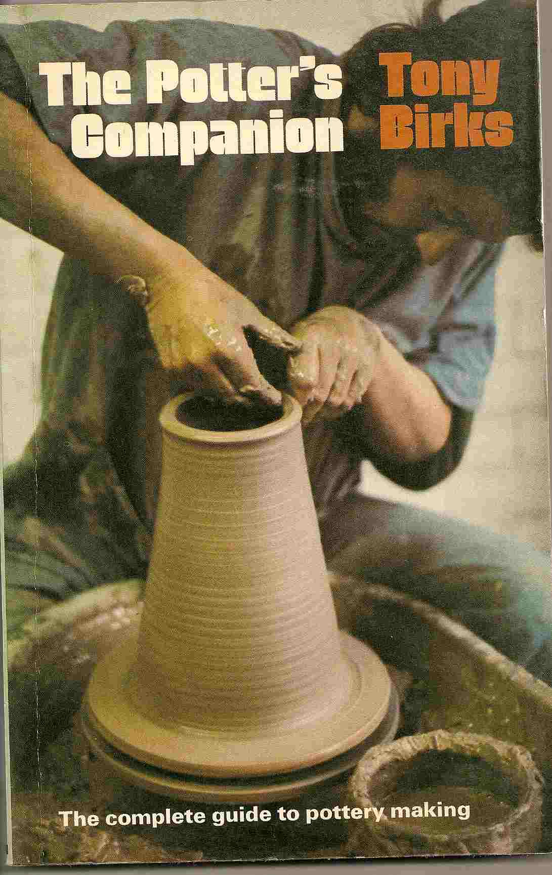How to Handle Ceramic Materials Safely; SAFETY IN THE CERAMICS STUDIO