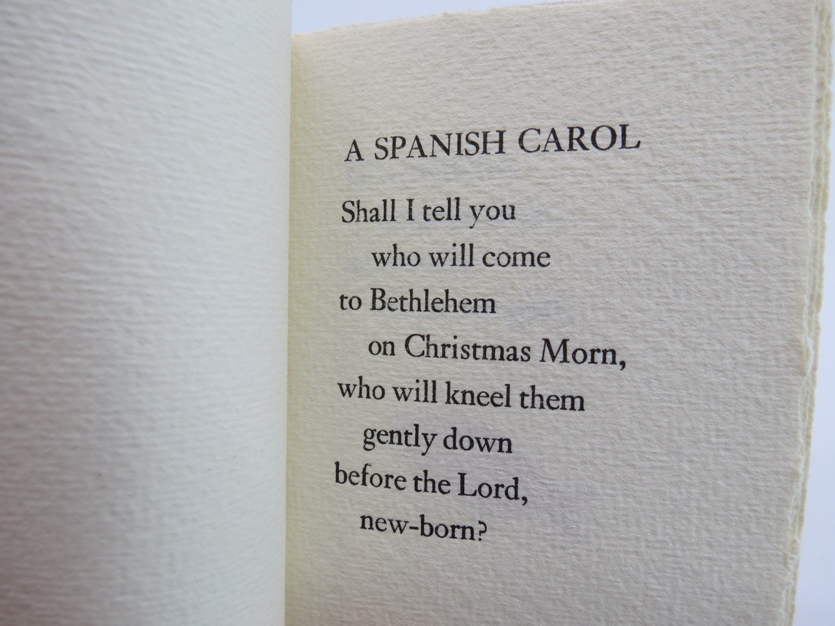 A SPANISH CAROL (MINIATURE BOOK)