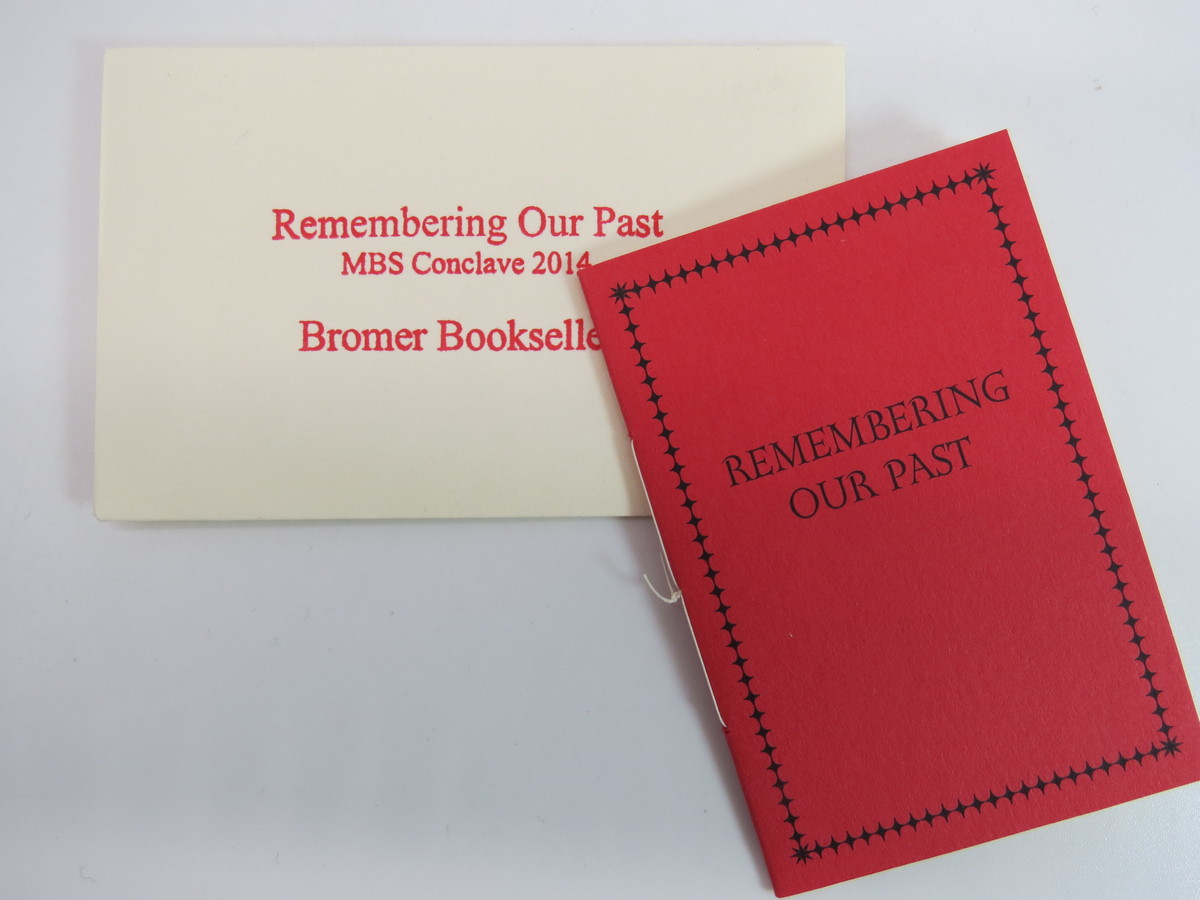 REMEMBERING OUR PAST (MINIATURE BOOK)