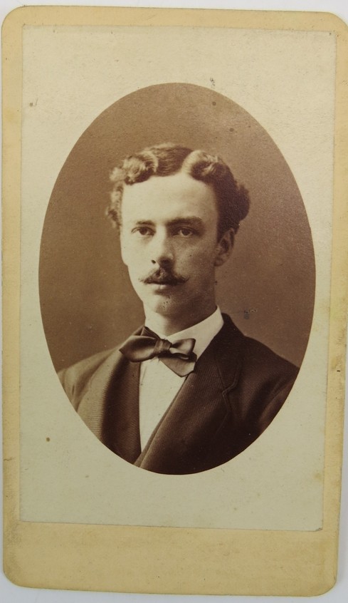 Sage Rare & Collectible Books | Signed, First Editions, Maps