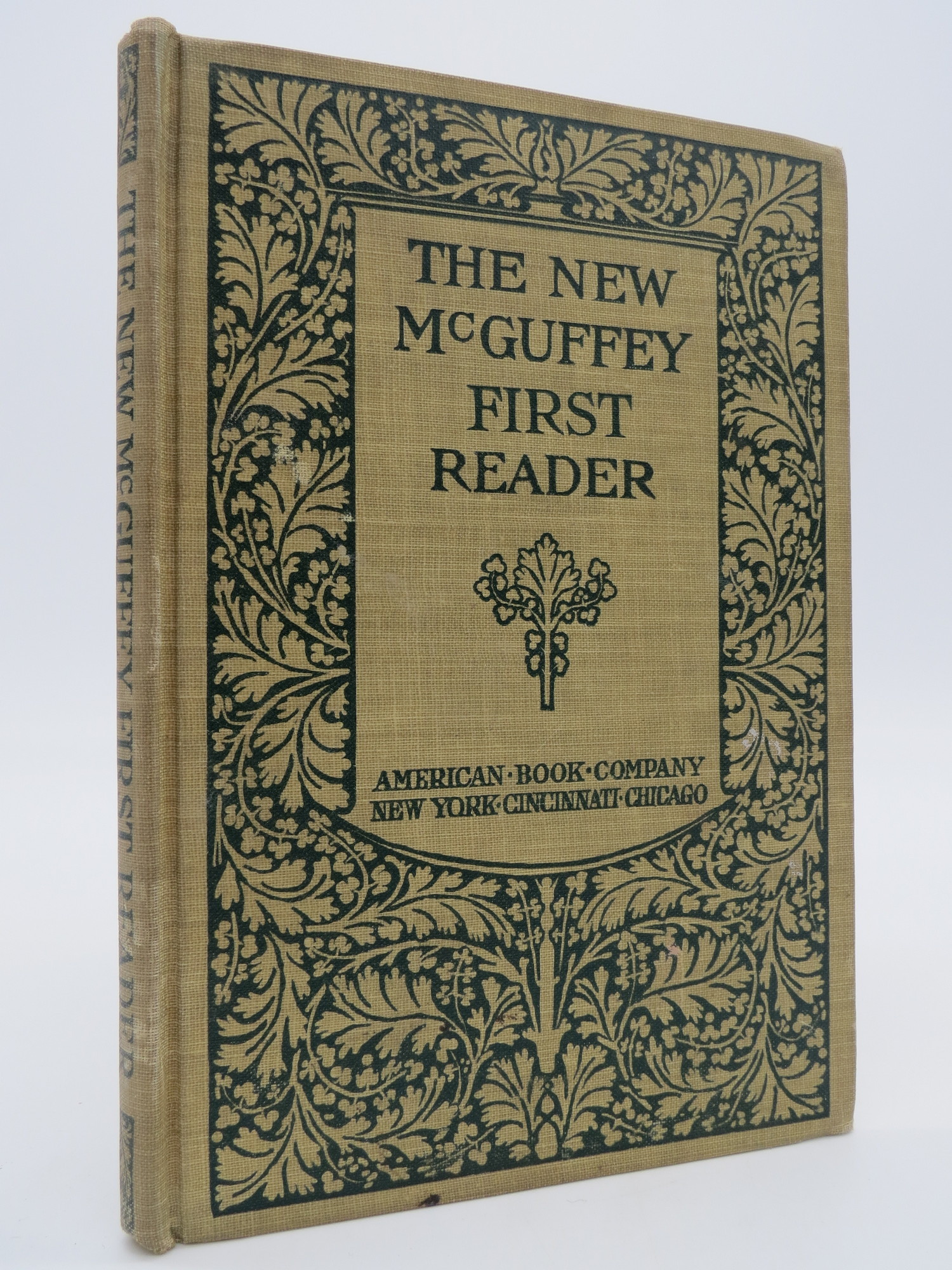 THE NEW MCGUFFEY FIRST READER