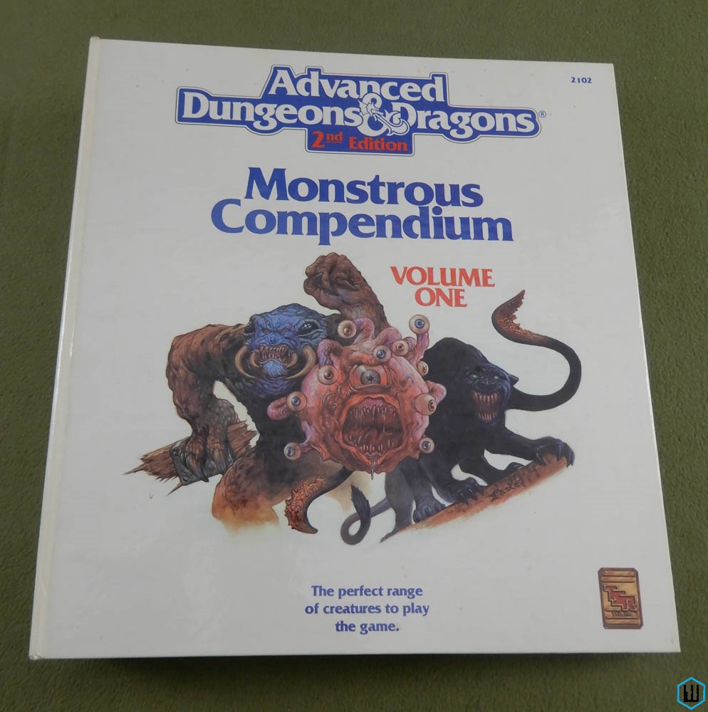 Binding: 3-ring binder