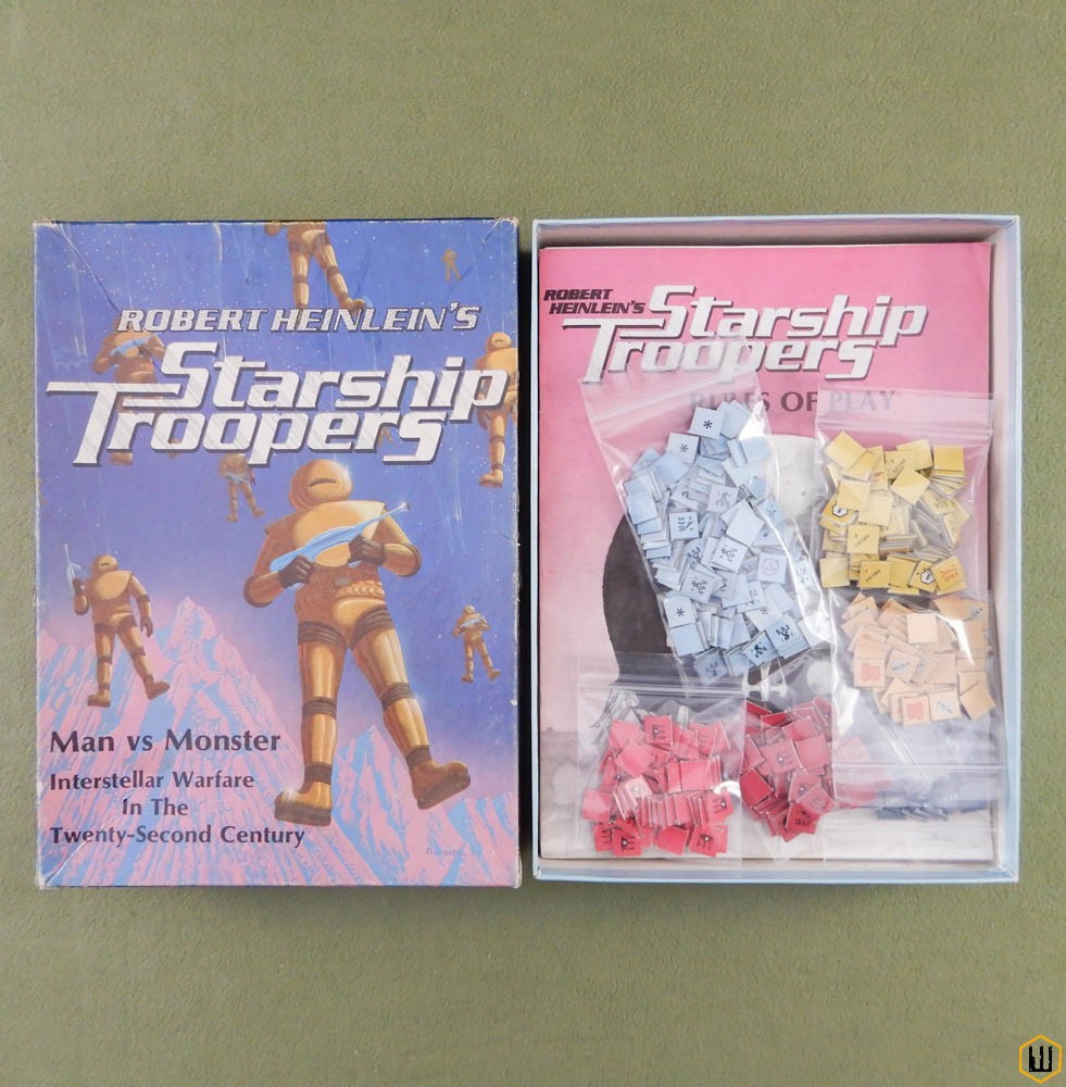 Robert Heinlein's Starship Troopers (Bookcase Game) Box Set