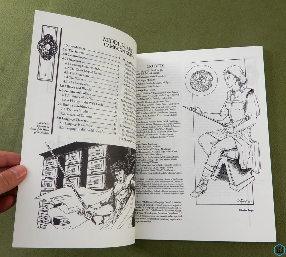 Middle-Earth Campaign Guide (Middle Earth Role Playing MERP) w Poster Map