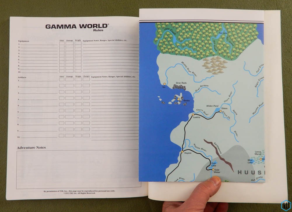 Gamma World Game Rules Book (4th edition Post Apoc RPG) w POSTER MAP